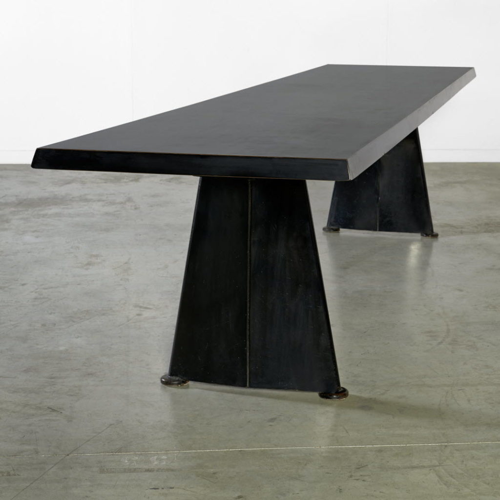 Trapeze Table – firstfloor